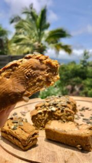 Raspberry Cheesecake Bar aka Kohuke (vegan)